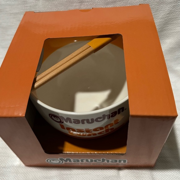 Marichan | Dining | Maruchan Ramen Bowl With Chopsticks Set Dinnerware ...